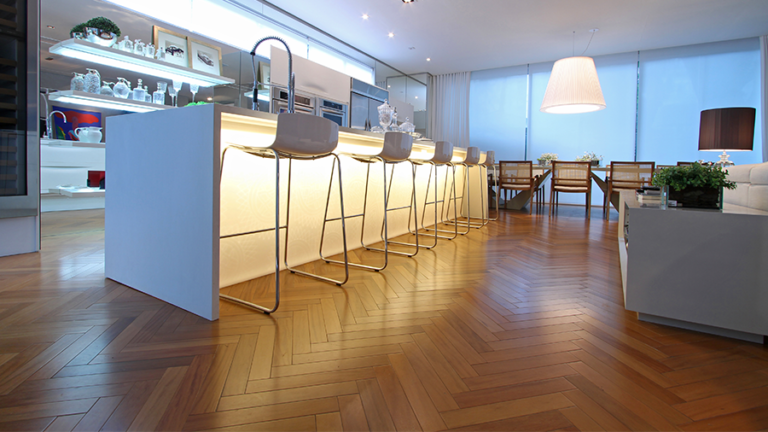 Notícias: Piso Chevron: Características e Dicas de Uso I Indusparquet ...